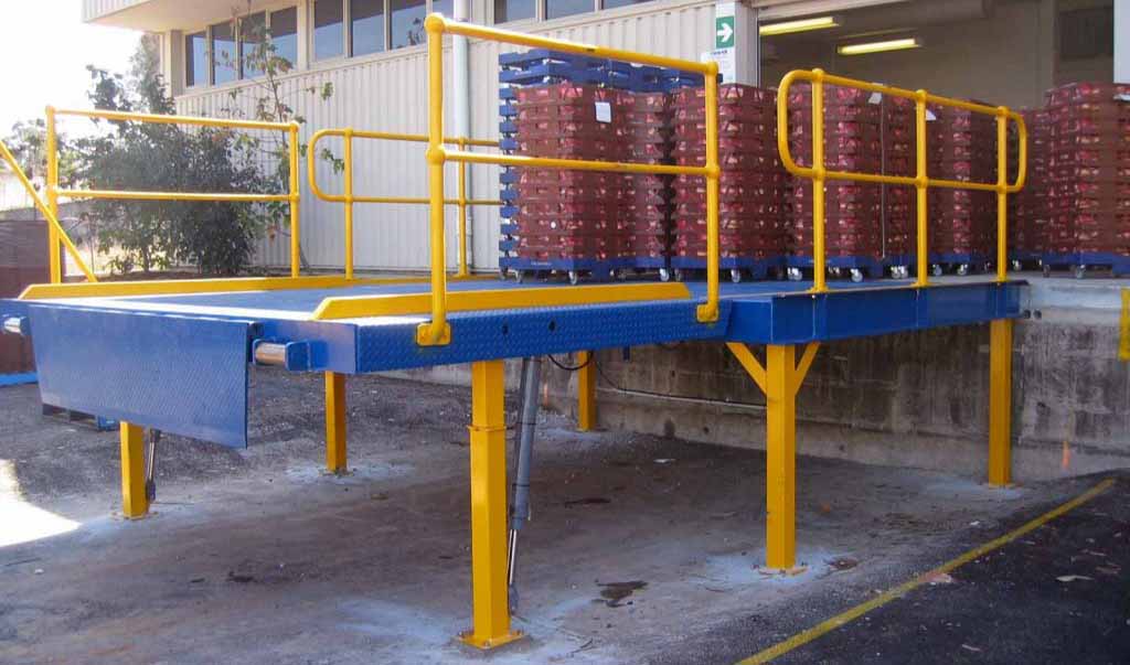 Freestanding-container-dock-1024x603 - Safetech
